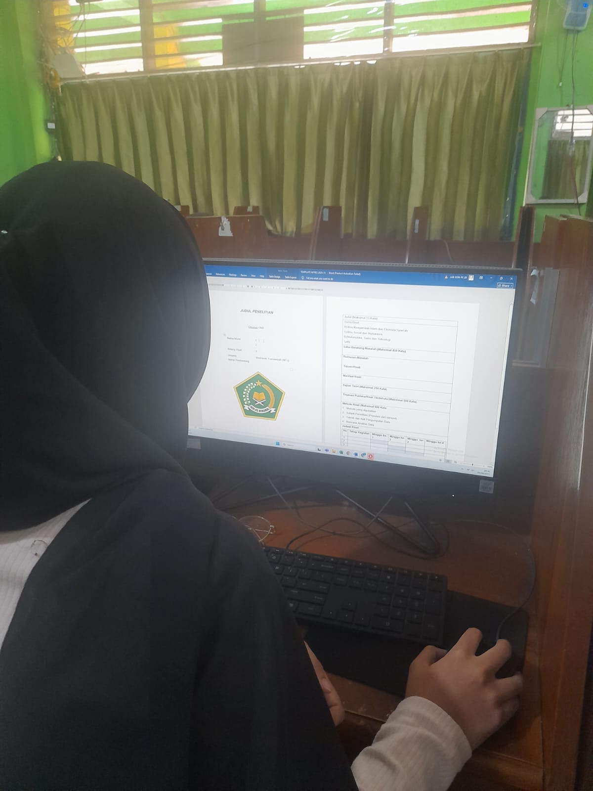 Simulasi CBT OMI 2025, Siswa MTsN 29 Jakarta Antusias Ikuti Persiapan - MTs N 29 Jakarta